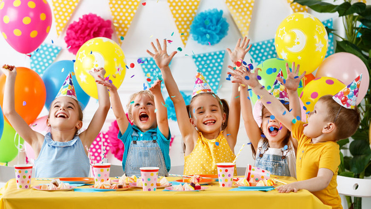 Kinderfeestje: Praktische tips voor een hippe uitnodiging - Oudersenzo