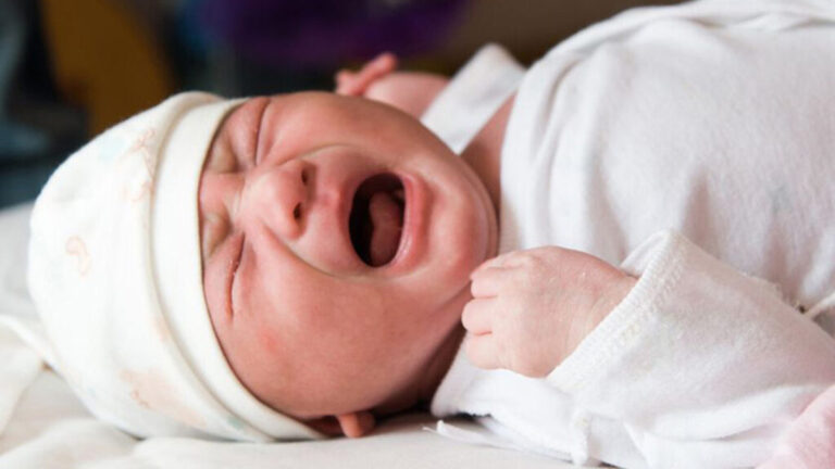 Tips om je baby te troosten - Oudersenzo