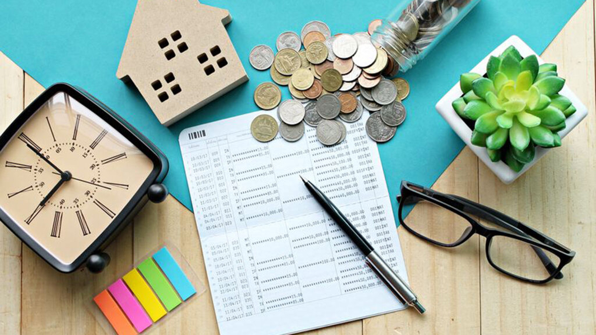 Geld besparen? Met deze tips gaat het zeker lukken! - Oudersenzo